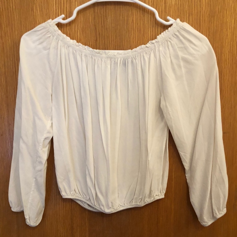 Brandy Melville Maura White Off The Shoulder Top - Gem